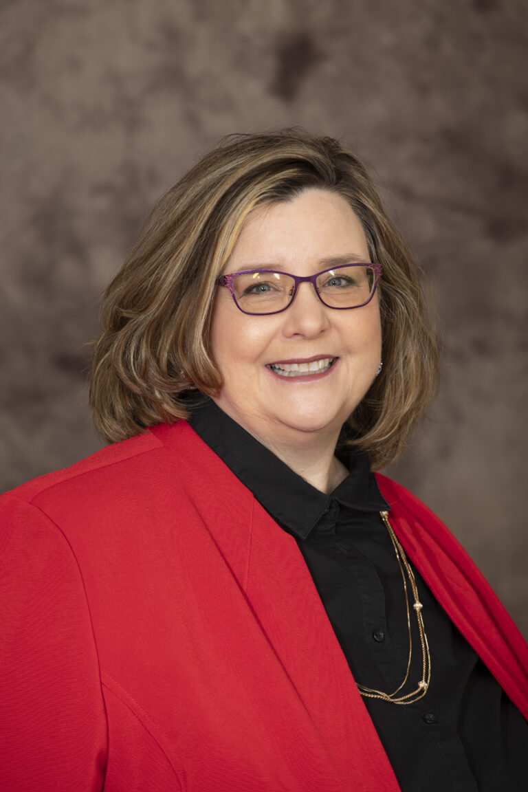 TENNESCENE: AUGUST 13 - Baptist & Reflector