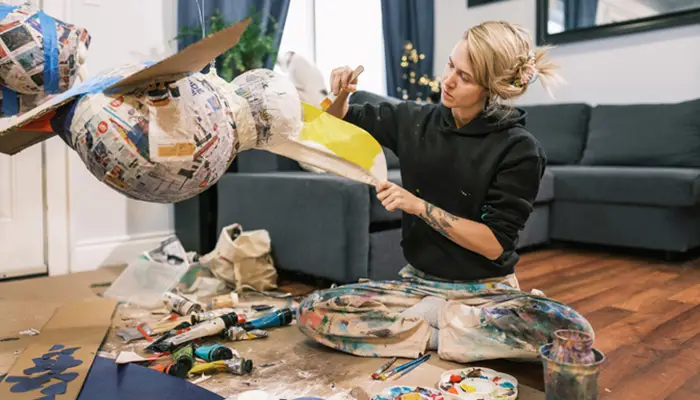 CHRISTIAN PAPIER-MÂCHÉ GIANTS - Baptist & Reflector